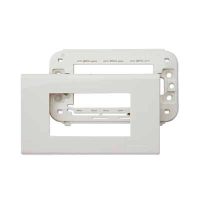 ฝาพลาสติก 3 ช่อง PANASONIC WIDE รุ่น WEG6803WK สีขาว | OfficeMate